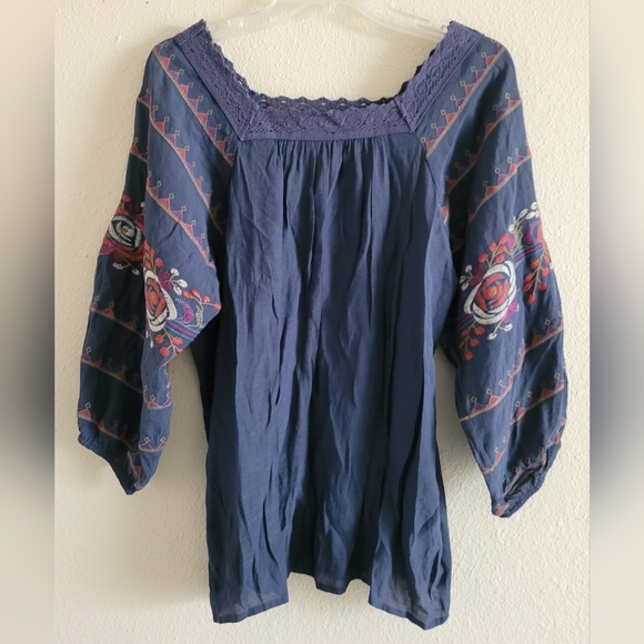 entro | Tops | Entro Top | Poshmark